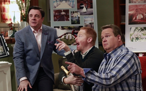 Modern Family - Gute Geister | Jetzt aufnehmen!