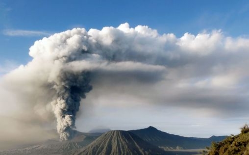 Leben mit Vulkanen - Bromo: Der heilige Vulkan von Java | Jetzt aufnehmen!